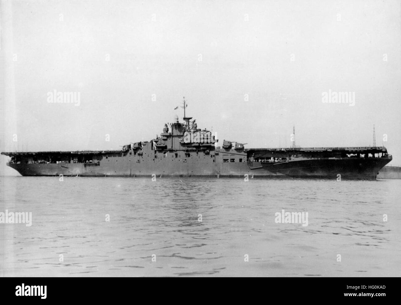 USS Leyte (CV-32) in 1946 Stock Photo - Alamy