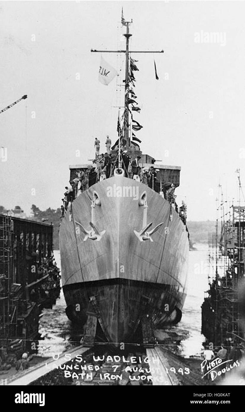 USS Wadleigh (DD-689) launching Stock Photo - Alamy