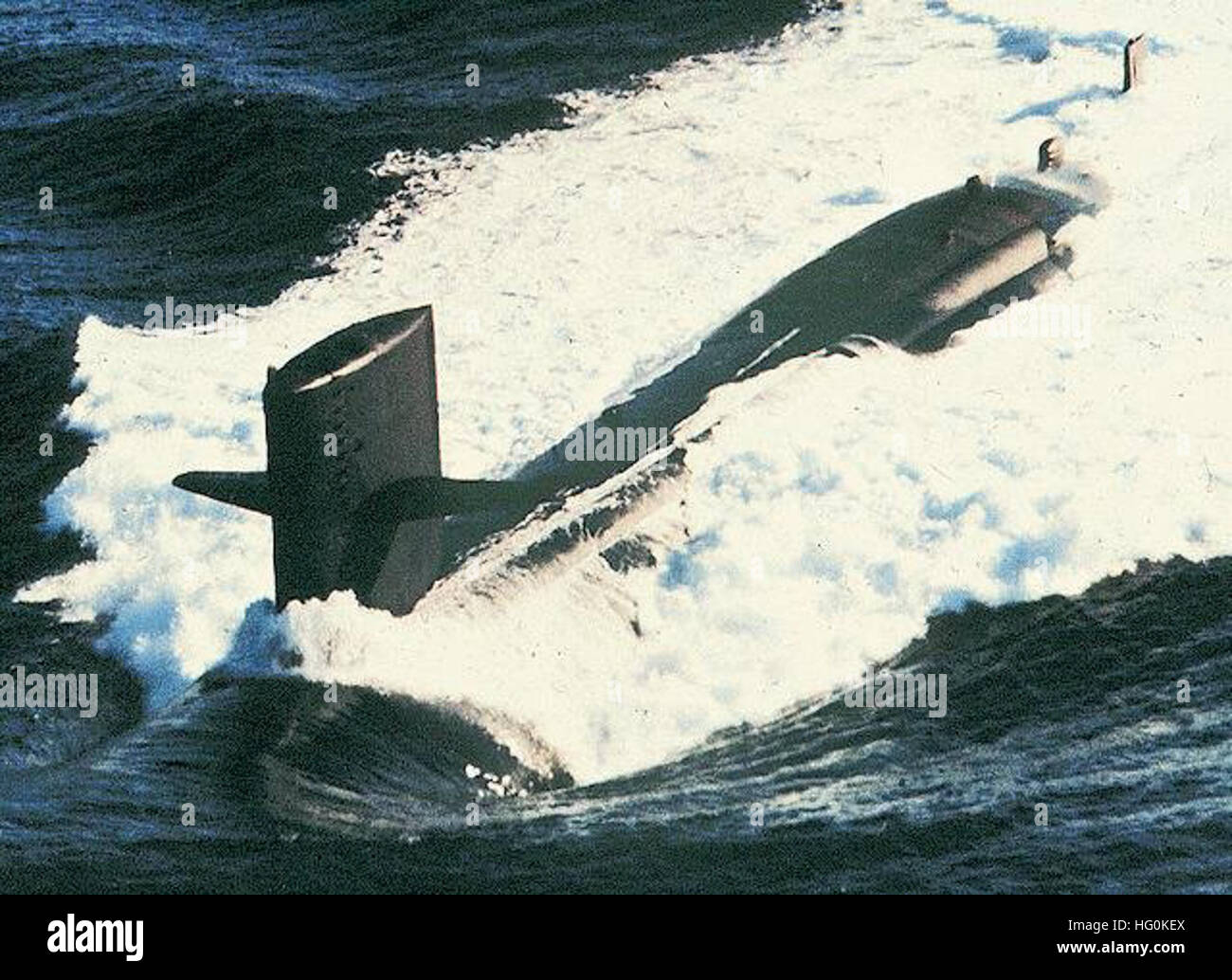 USS Archerfish (SSN-678) underway Stock Photo - Alamy