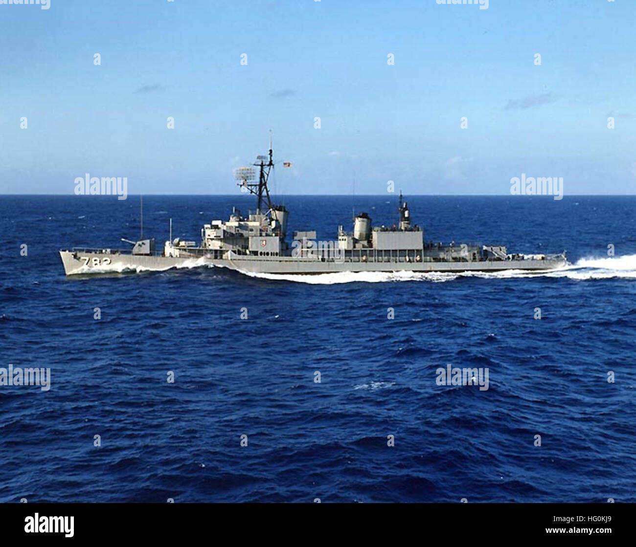 Uss rowan hi-res stock photography and images - Alamy