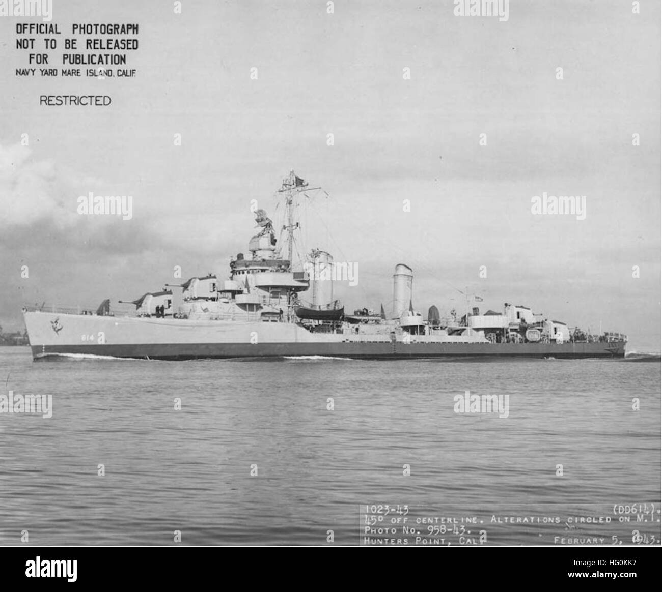 USS MacKenzie (DD-614 Stock Photo - Alamy