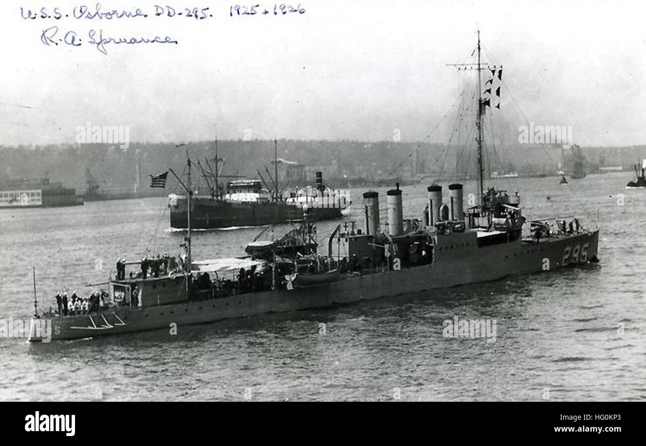 Us destroyer type hi-res stock photography and images - Alamy