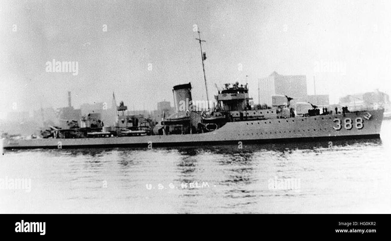 USS Helm (DD-388) NH67686 Stock Photo - Alamy