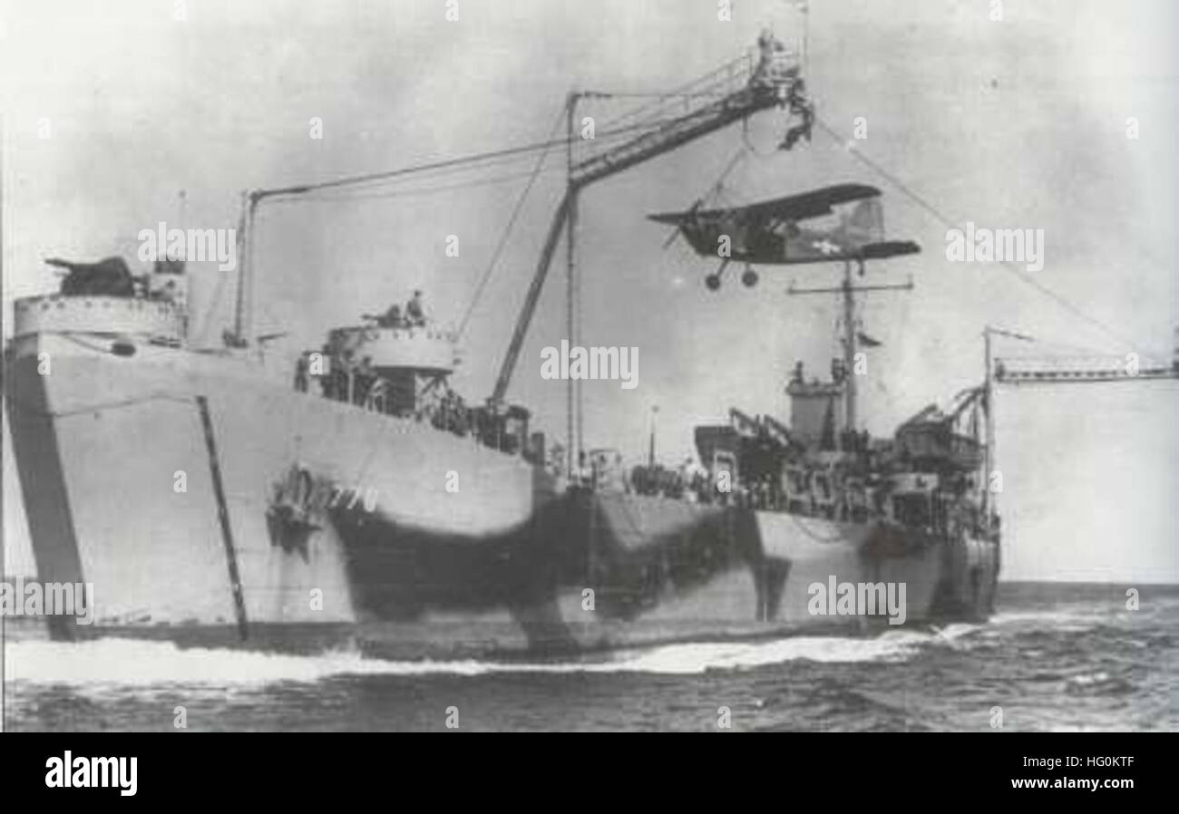 USS LST-776 with Brodie system front view during testing 1943 Stock ...