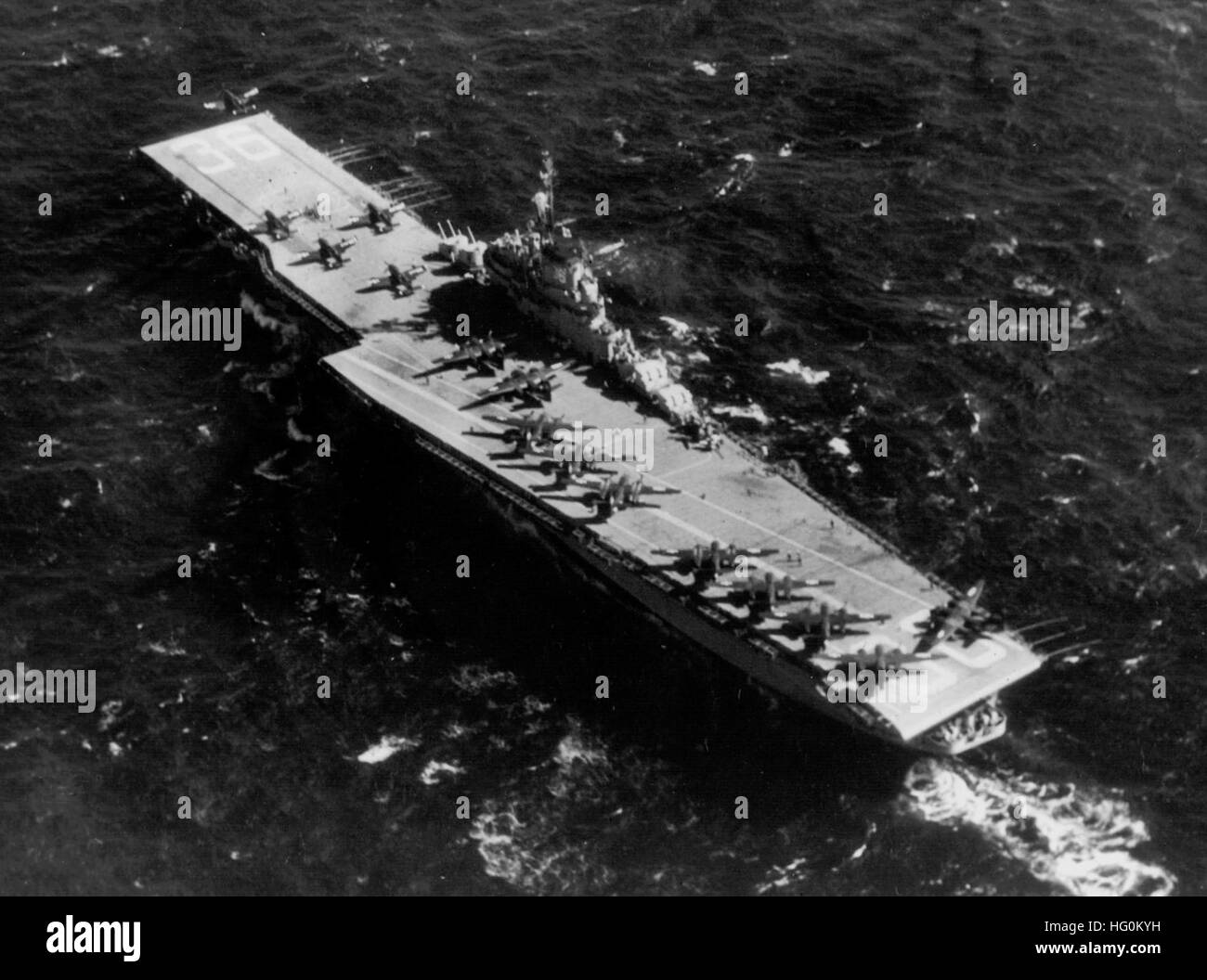 USS Antietam (CVS-36) with F4Us and S2Fs 1955 Stock Photo - Alamy