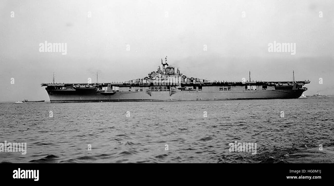 Uss intrepid (CV-11) - Aug 43 Stock Photo - Alamy