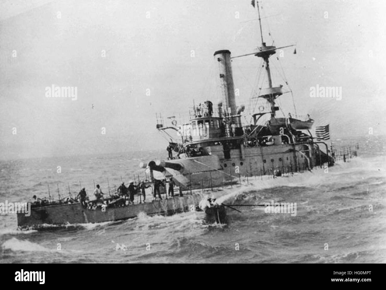 USS Monadnock BM-3 crossing the Pacific Stock Photo - Alamy