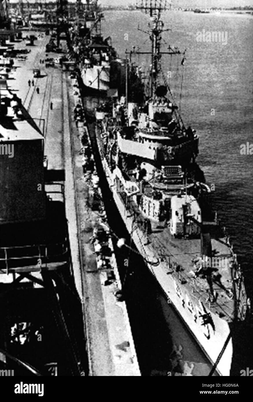 USS Nicholas (DD-449);0544906 Stock Photo - Alamy