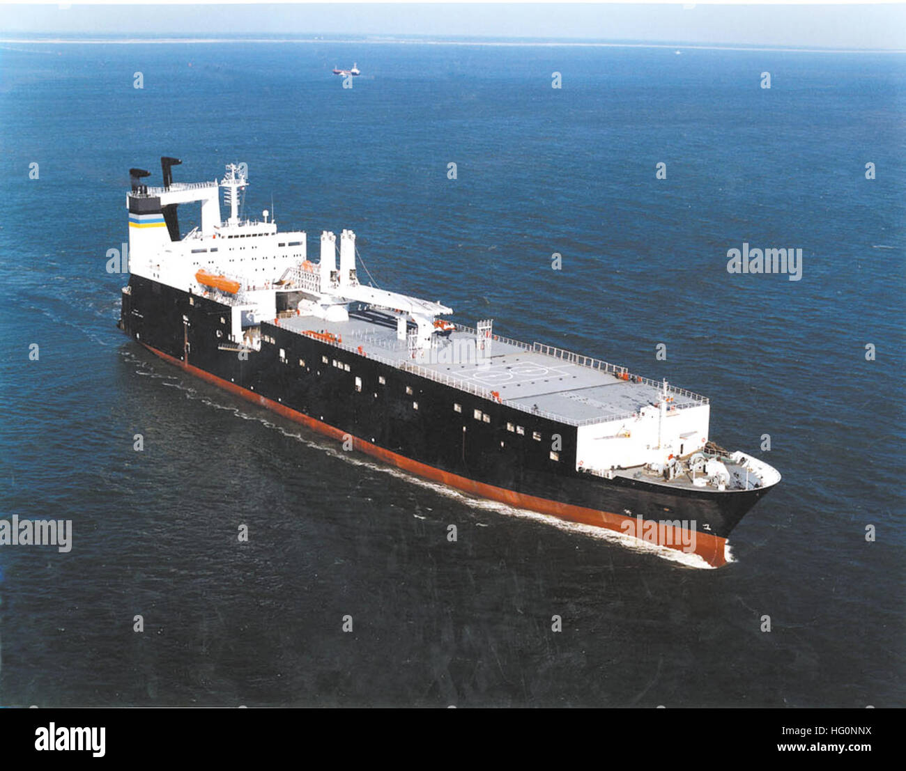 USNS 1ST LT. Harry L. Martin (T-AK-3015) underway Stock Photo - Alamy
