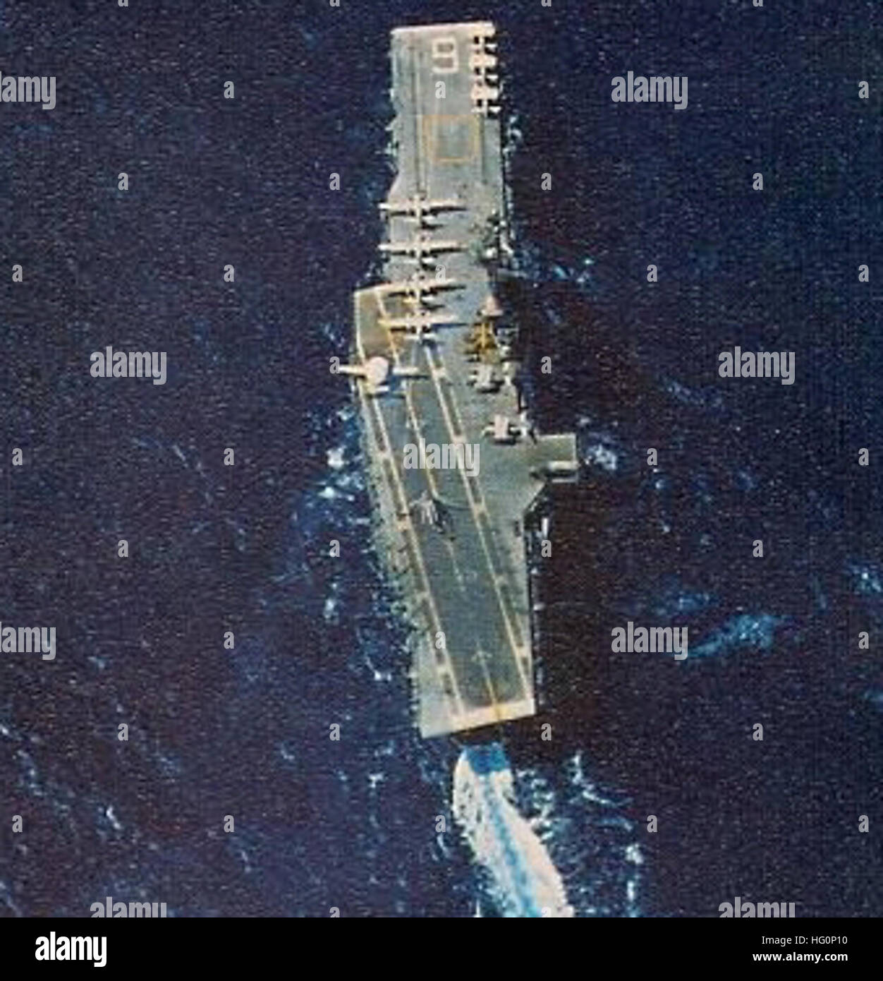 USS Essex (CVS-9) aerial view in 1967 Stock Photo - Alamy