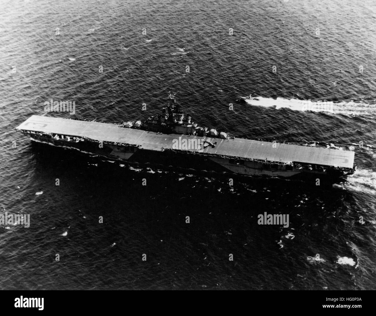 USS Bon Homme Richard (CV-31)-Tarn Stock Photo - Alamy