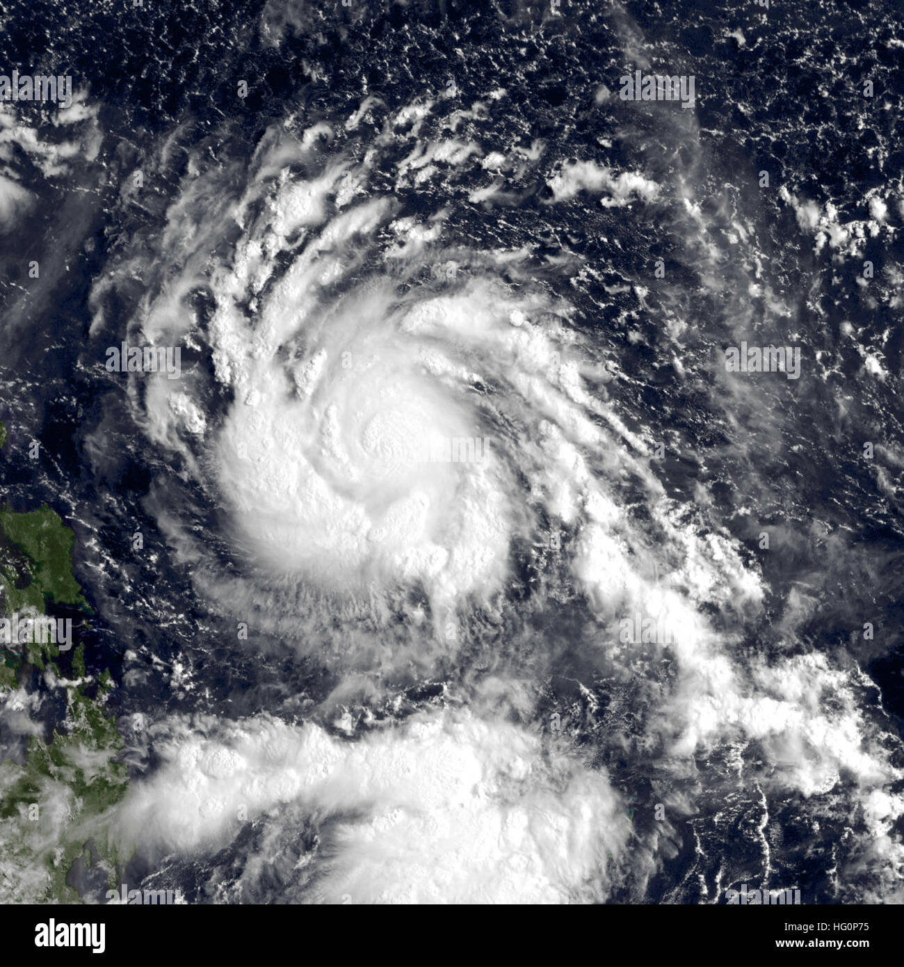 Satellite imagery showing Utor typhoon on August 9, 2013 at 2332Z ...