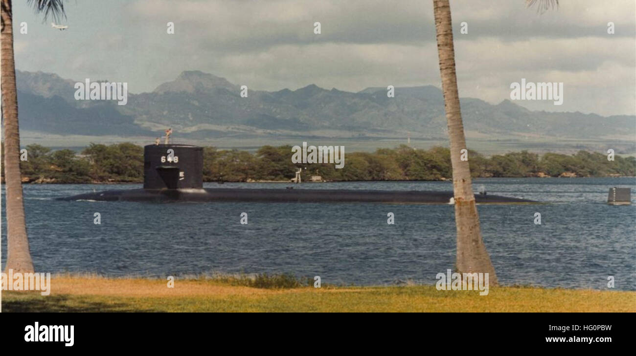 USS Aspro SSN-648 at Pearl Harbor circa 1980 Stock Photo - Alamy