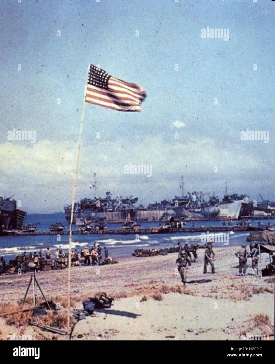 Docking of troops hi-res stock photography and images - Alamy