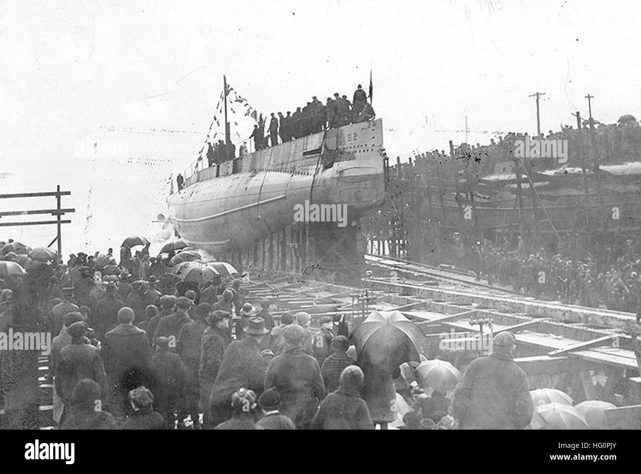 Uss s-2 ss-106 launch Stock Photo - Alamy