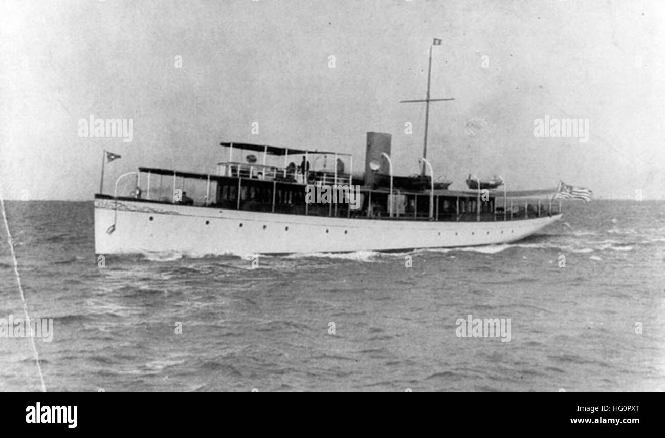 Yacht Ranger (1910 Stock Photo - Alamy