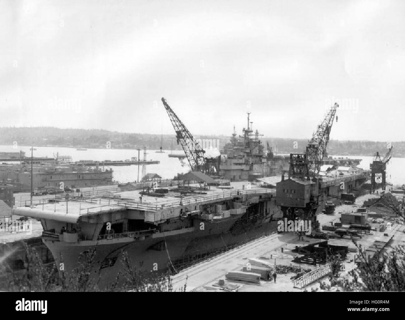 USS Essex CV-9 SCB-27A NAN8-49 Stock Photo - Alamy