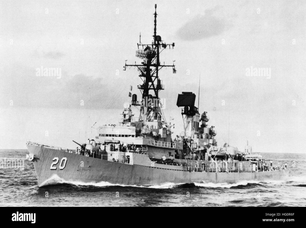 USS Goldsborough (DDG-20) underway c1977 Stock Photo - Alamy