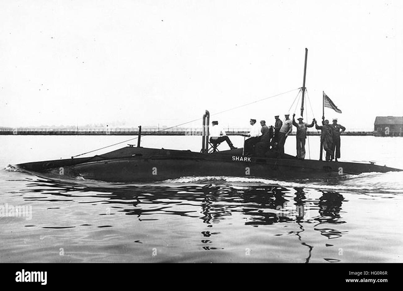 Uss shark hi-res stock photography and images - Alamy