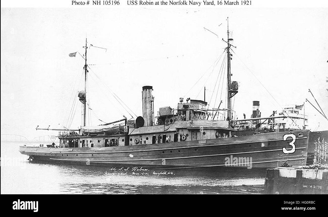 USS Robin (AM‑3) was a Lapwing‑class minesweeper commissioned in 1919 ...