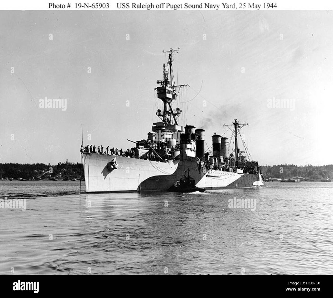 Uss raleigh hi-res stock photography and images - Alamy