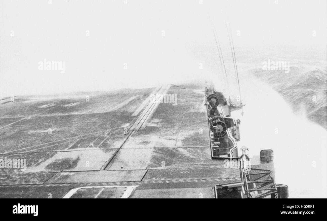 USS FD Roosevelt (CVA-42) during Hurricane Donna 1960 Stock Photo - Alamy