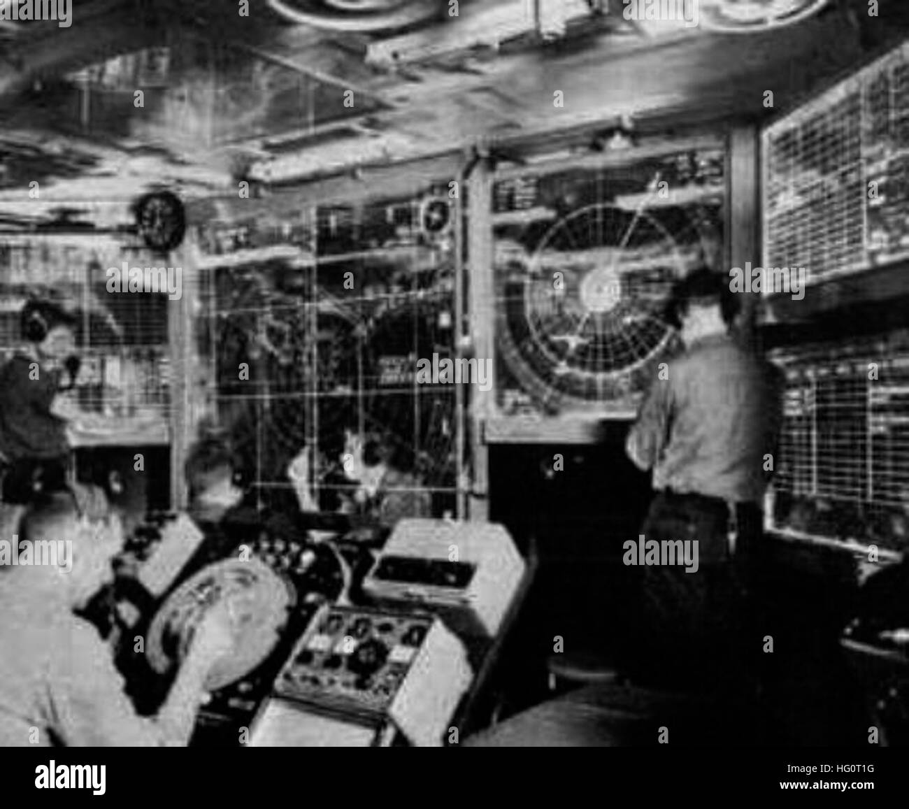 Uss triton hi-res stock photography and images - Alamy