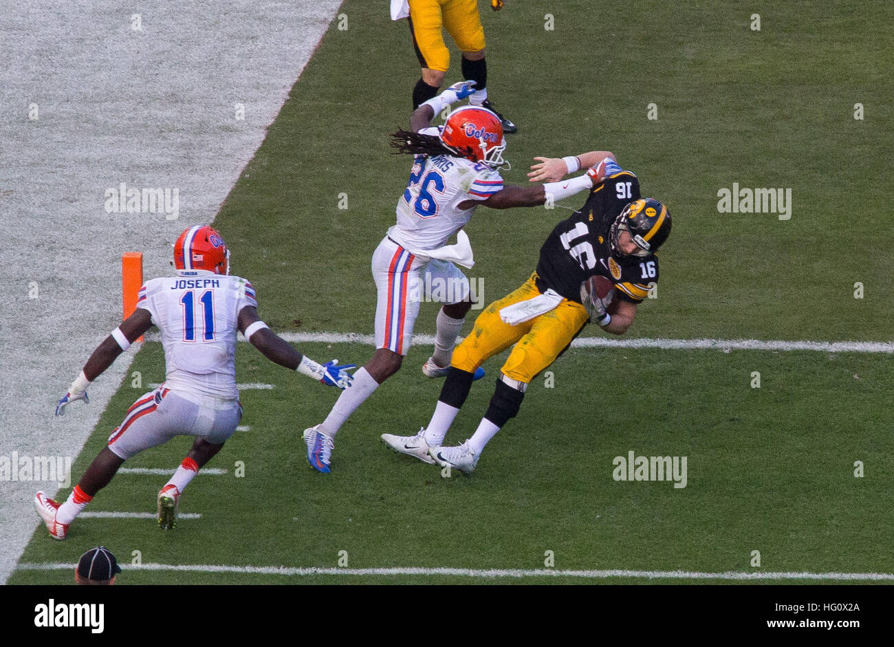 James harris quarterback hi-res stock photography and images - Alamy