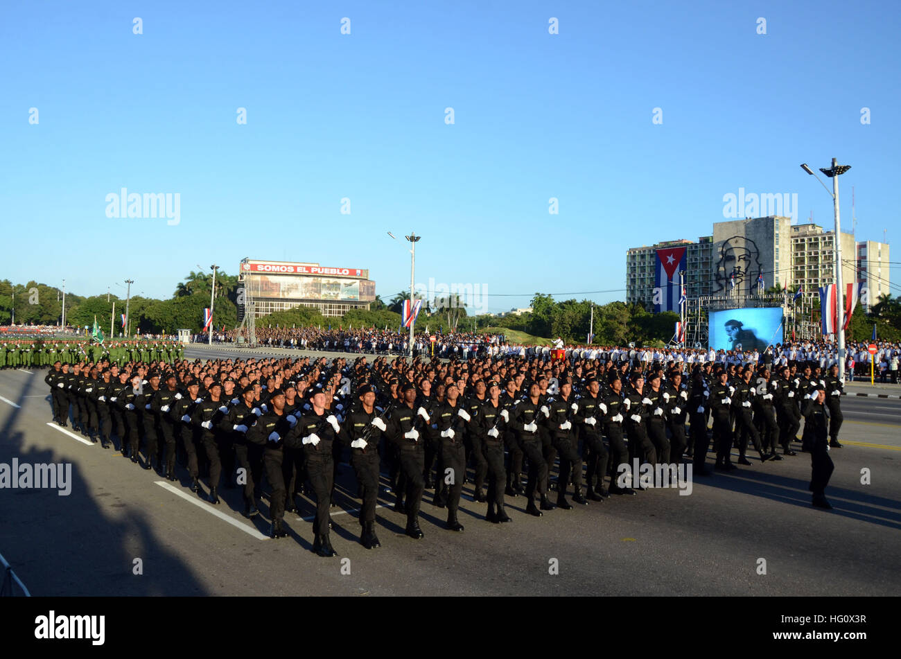 Havana, Cuba. 2nd Jan, 2017. Soldiers march during a military parade at ...
