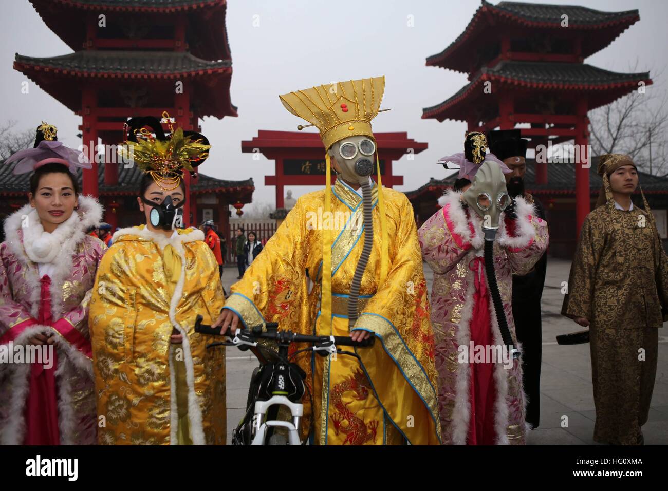 Kaifeng song dynasty hi-res stock photography and images - Alamy