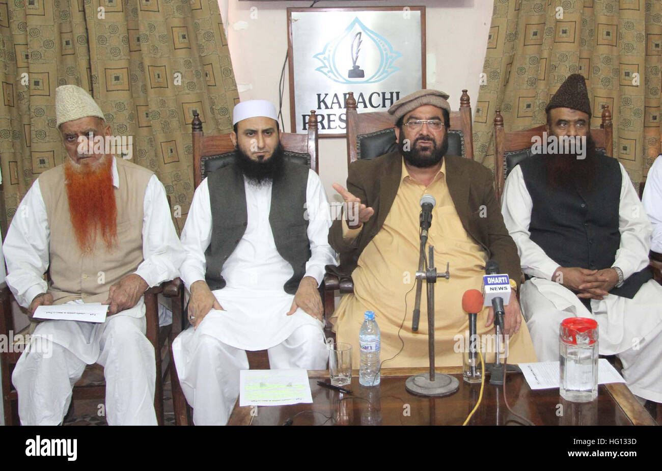 Pakistan. 3rd Jan, 2017. Leaders of Jamiat-e-Ghurba-e-Ahle Hadith are ...
