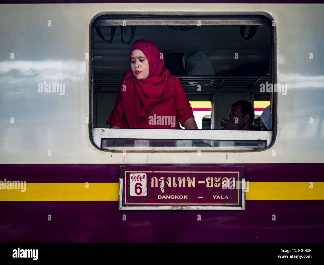 Bangkok, Thailand. 3rd Jan, 2017. A woman travling on the Bangkok-Yala ...