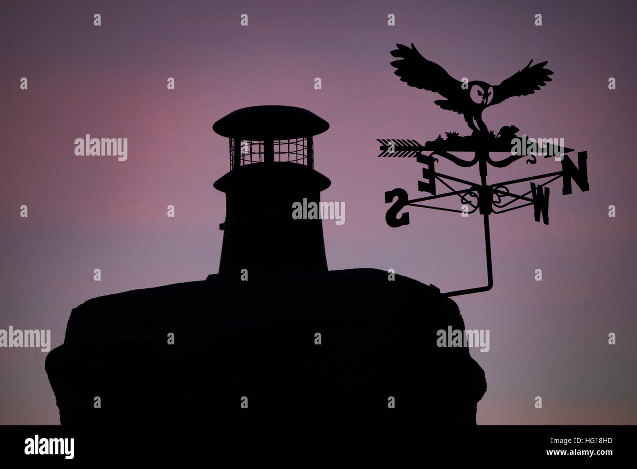 Weather vane symbol hi-res stock photography and images - Alamy