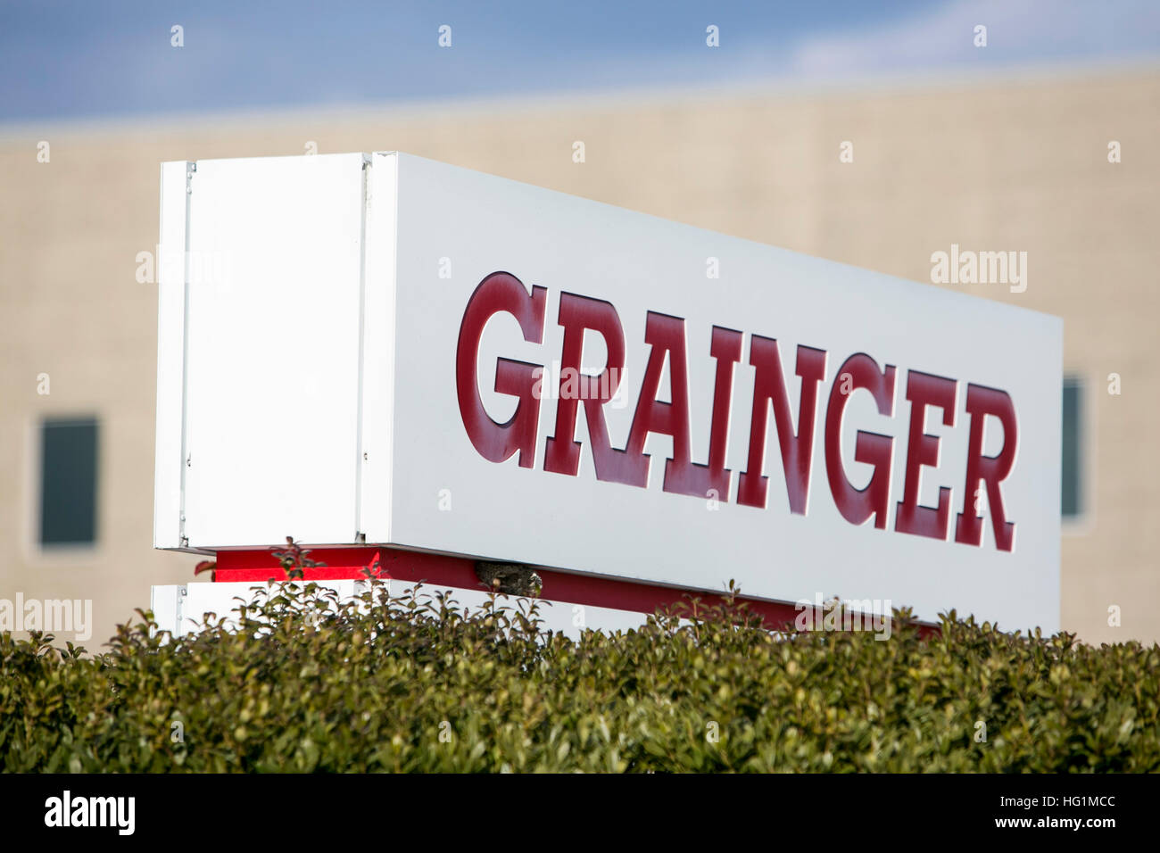 UPC 0848109006567 Boxes Box USA Grainger Approved Shipping Box - 30x8x8 ...