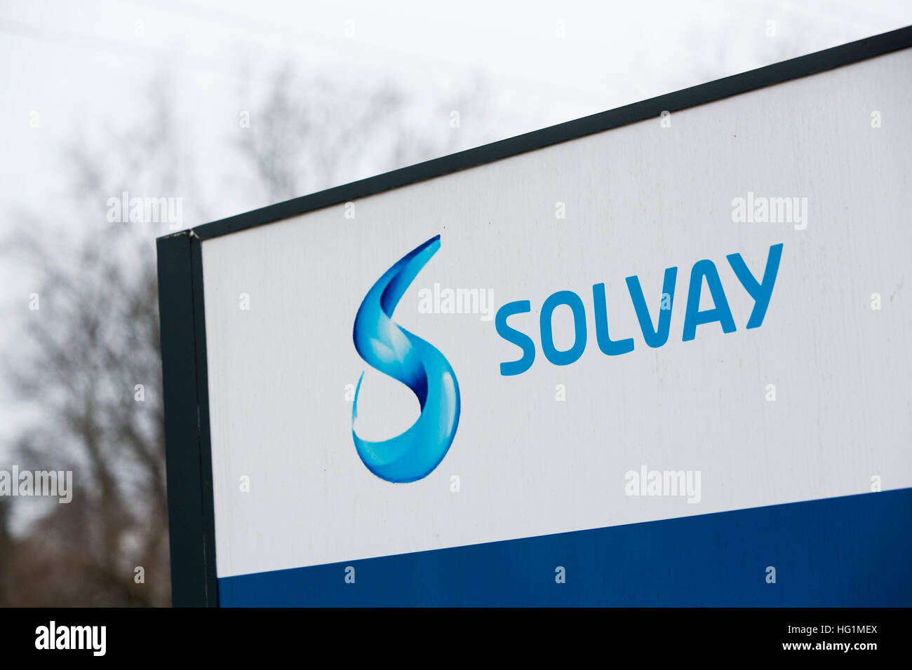 Solvay logo hi-res stock photography and images - Alamy
