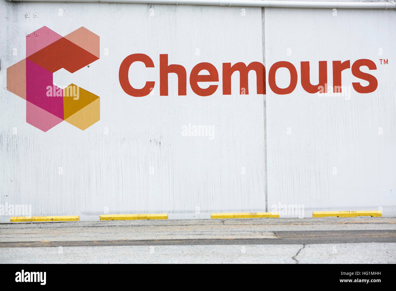 Chemours hi-res stock photography and images - Alamy