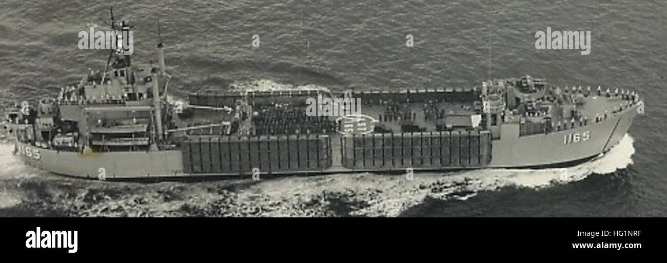 Terrebonne parish class tank landing ship hi-res stock photography and ...
