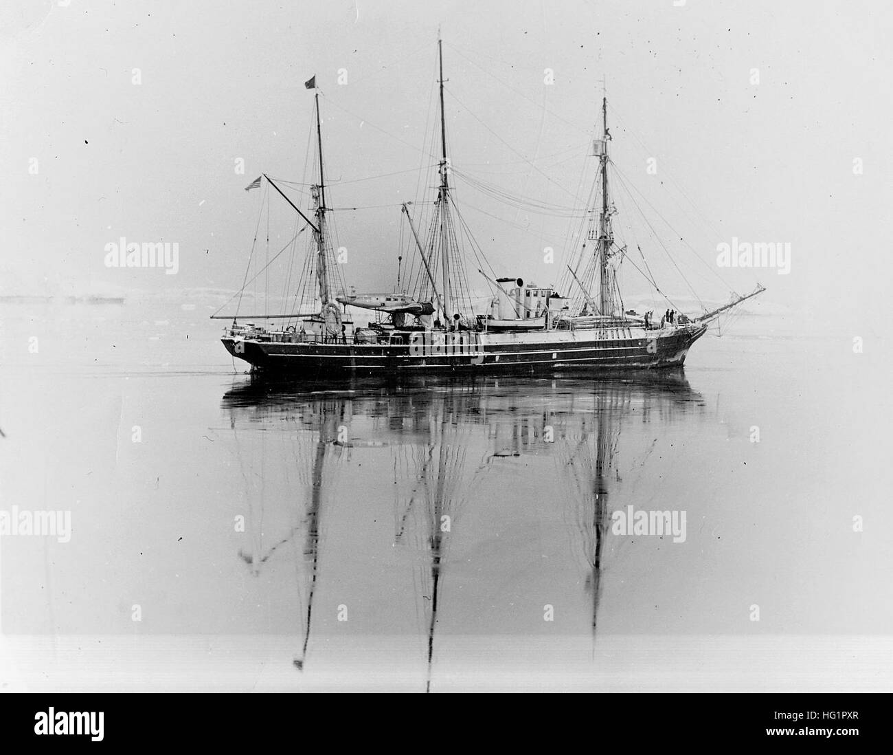 Uss bear hi-res stock photography and images - Alamy