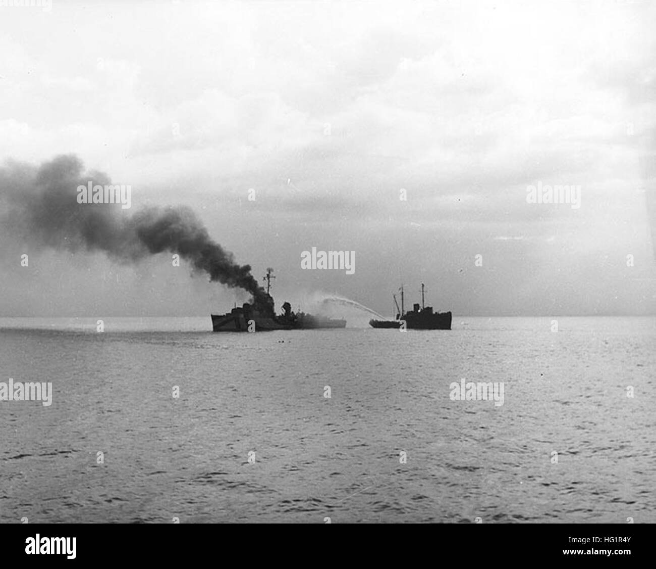 USS Lamson (DD-367) at Ormoc Bay Stock Photo - Alamy