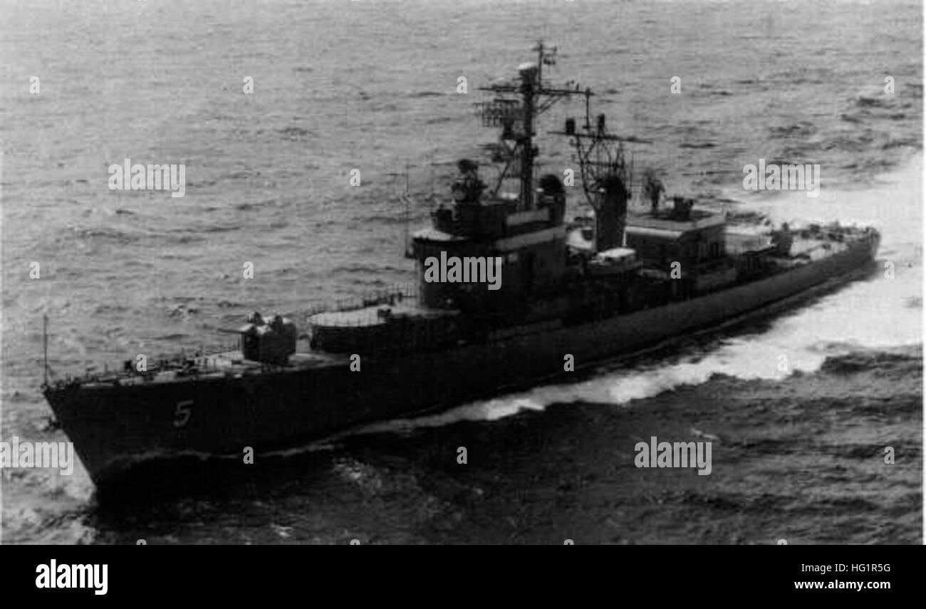 USS Wilkinson (DL‑5), a Mitscher-class destroyer leader, is shown ...