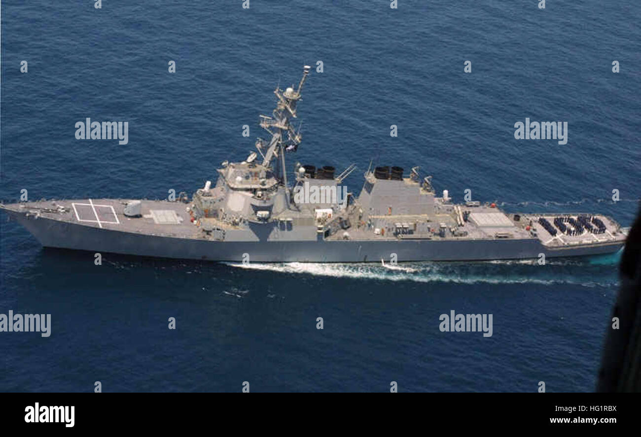 USS Hopper DDG-70 Stock Photo - Alamy