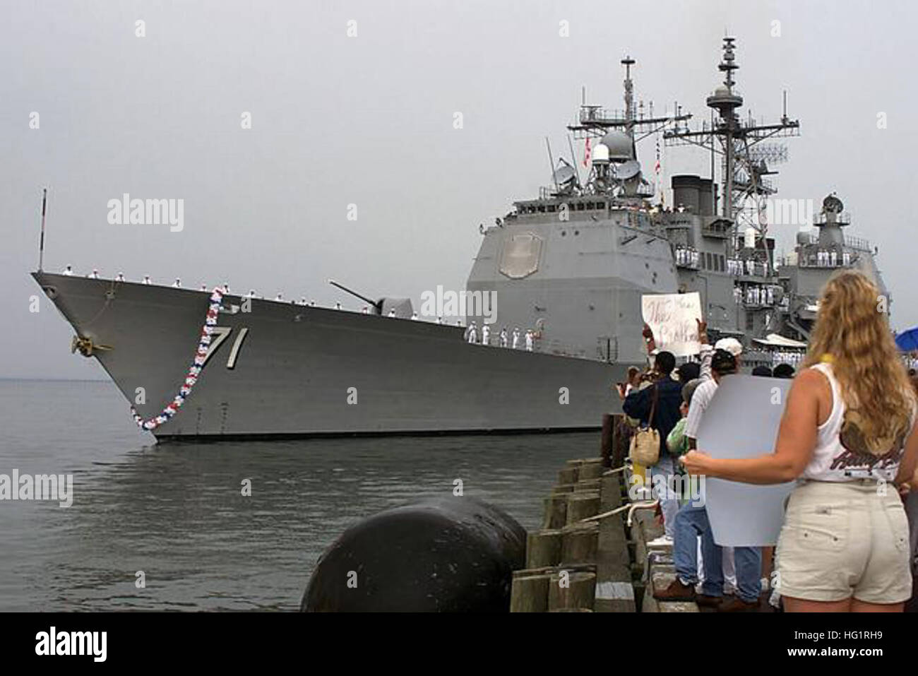 USS Cape St. George Stock Photo - Alamy