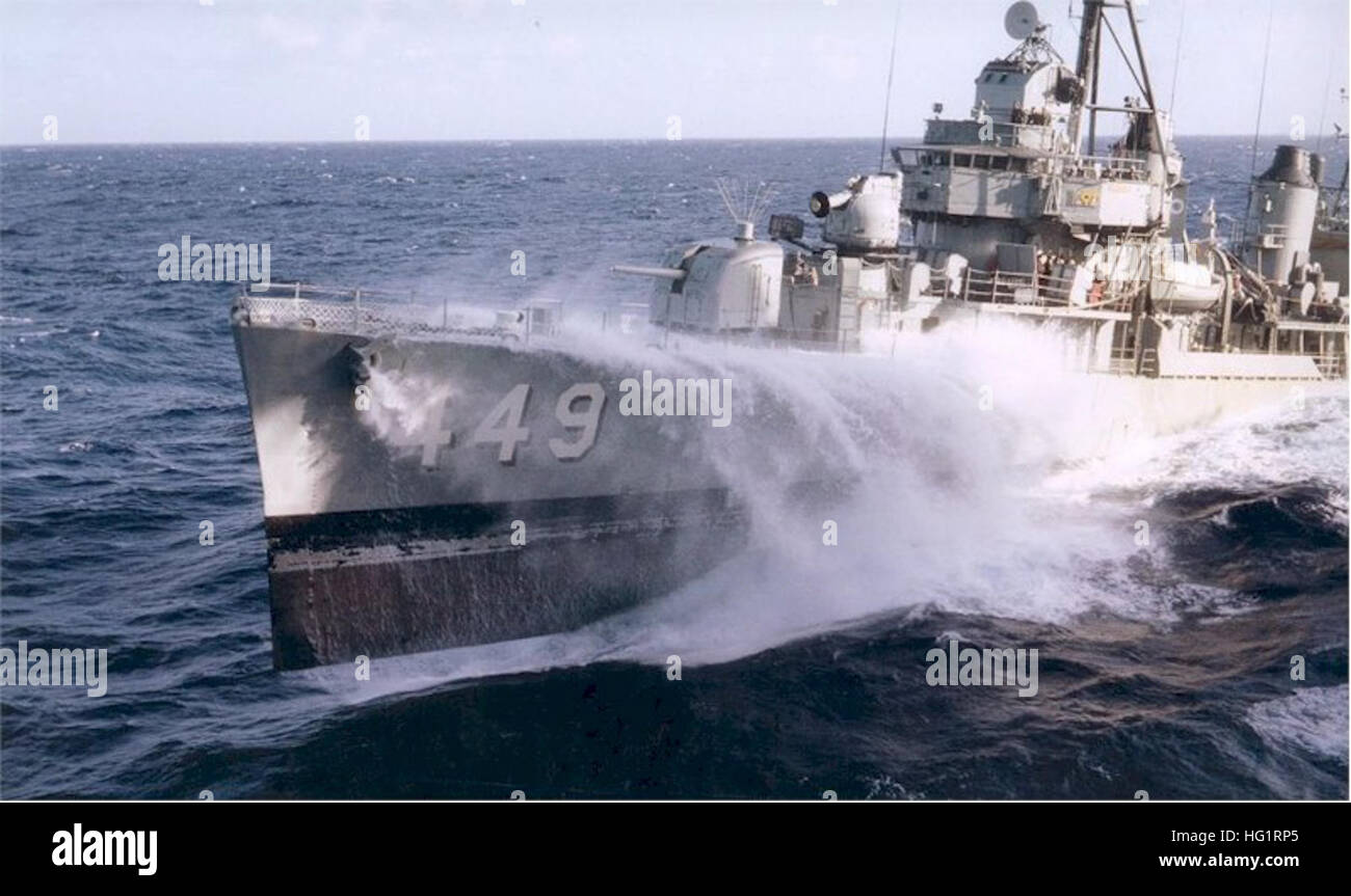 USS Nicholas (DD-449);0544932 Stock Photo - Alamy