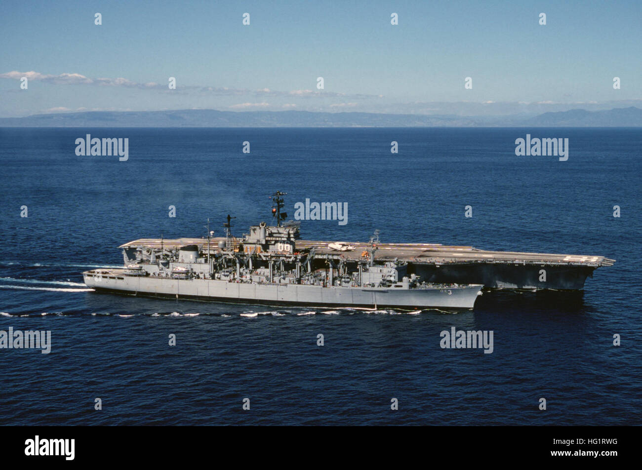Uss Seattle Aoe 3 Stock Photos & Uss Seattle Aoe 3 Stock Images - Alamy
