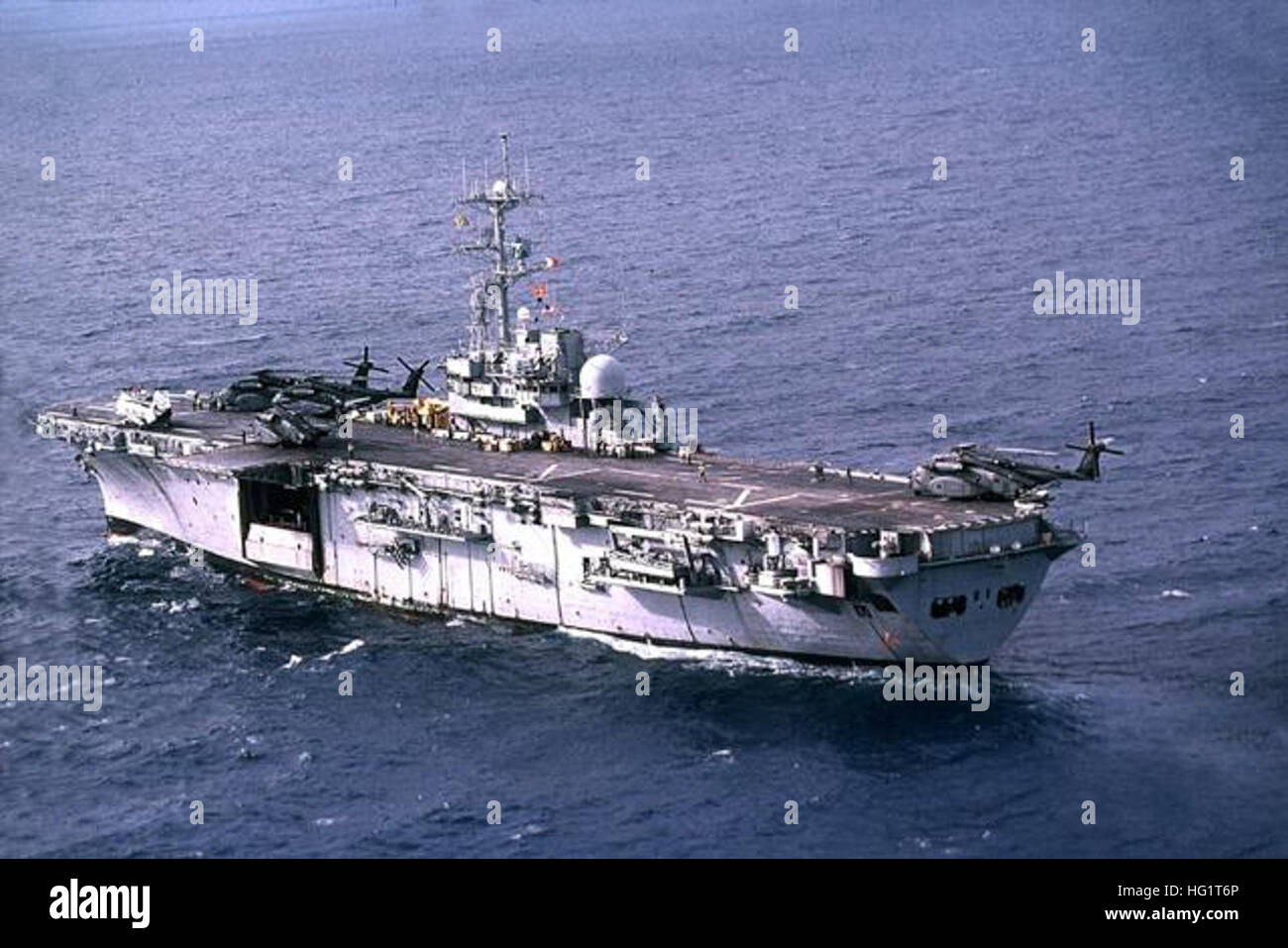 Uss inchon hi-res stock photography and images - Alamy