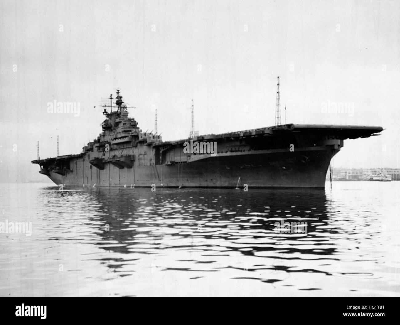 USS Lexington CV-16 in Puget Sound Navy Yard, 16 February 1944 Stock ...