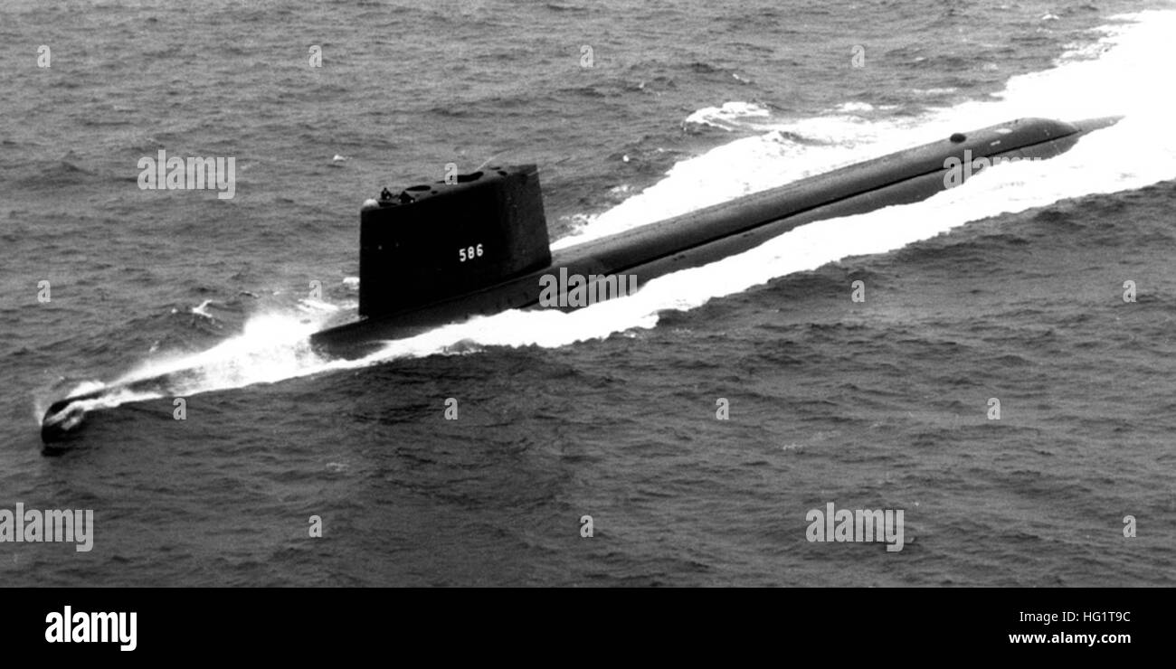 USS Triton SSN586 Stock Photo - Alamy