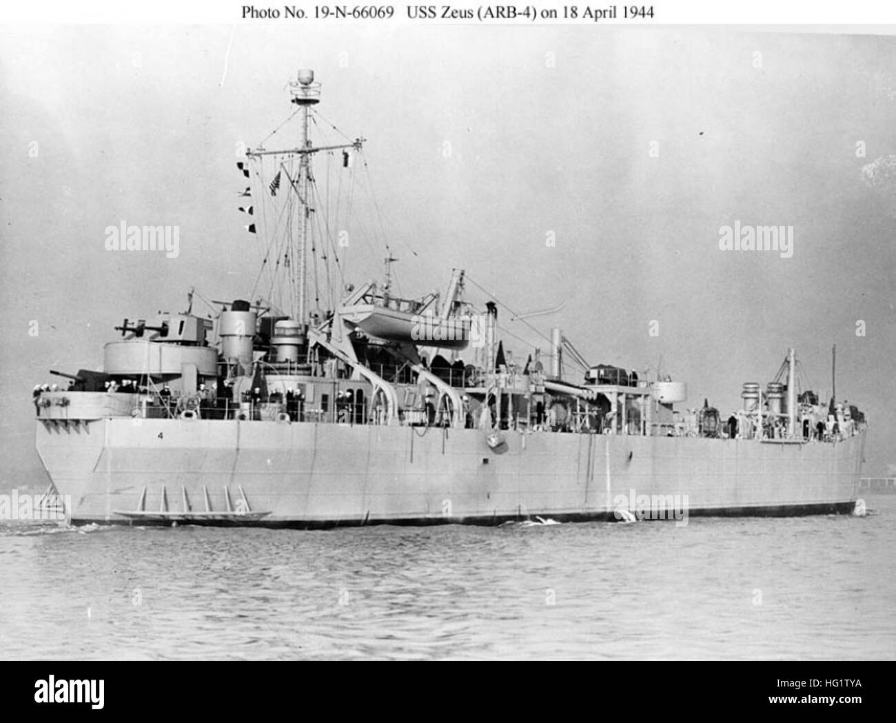 Uss zeus hi-res stock photography and images - Alamy
