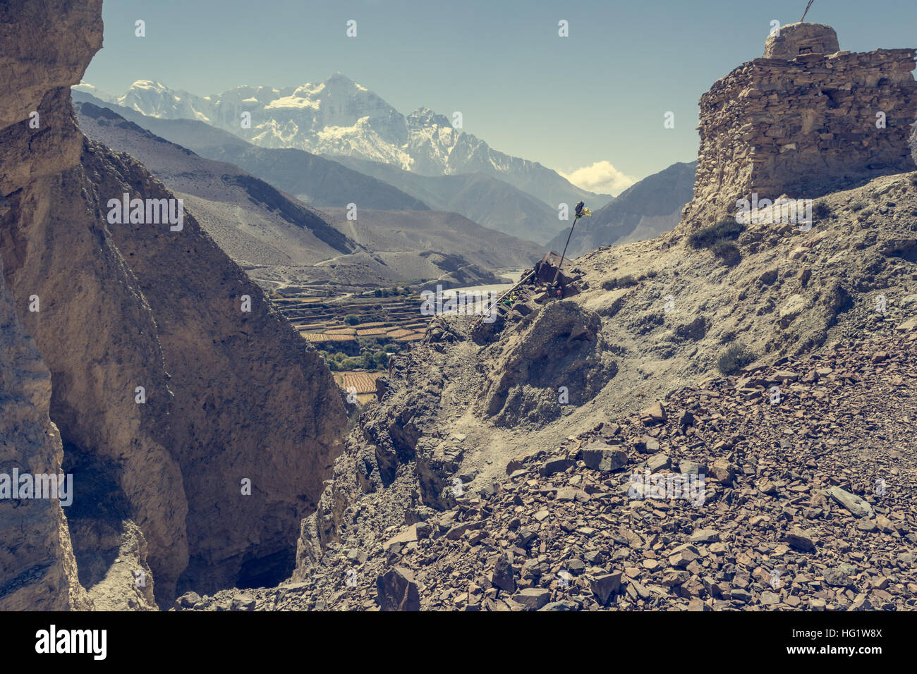 Trail through a narrow pass Stock Photo - Alamy