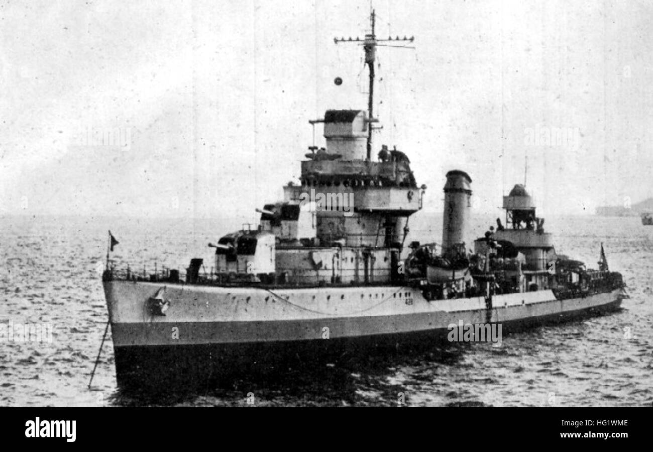 USS Charles F. Hughes (DD-428) in 1942 Stock Photo - Alamy